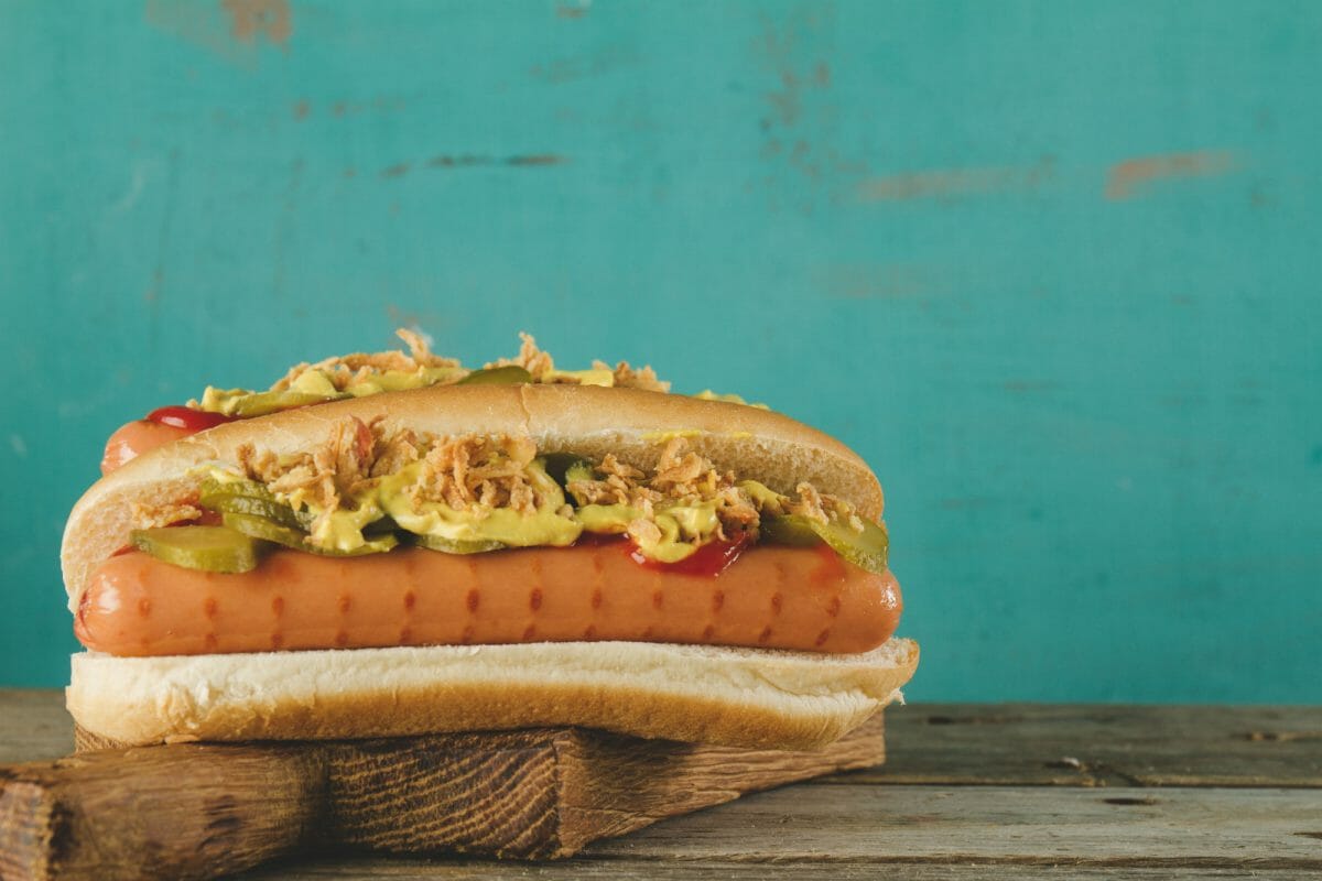 10 hot dogs que você tem que provar quando estiver em Toronto - Gaby no ...