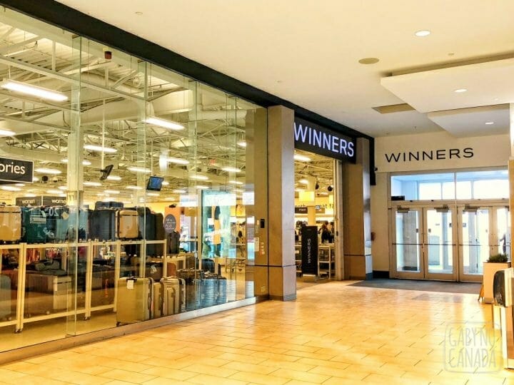 Dufferin Mall: o shopping que "fala português" em Toronto - Gaby no Canadá